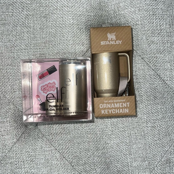 Stanley | Dining | Stanley X Elf Lip Oil Holder Stanley Keychain ...